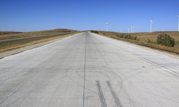 BCOA (Bonded Concrete Overlay) - HEM Paving Equipment