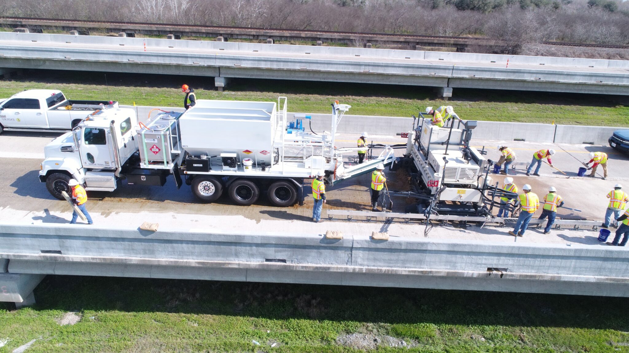 HOME - HEM Paving Equipment